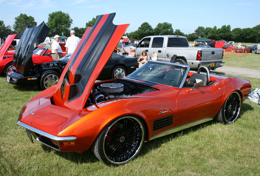 [PICS] Custom Corvettes Shine at the Classic Corvette Club UK Nationals ...