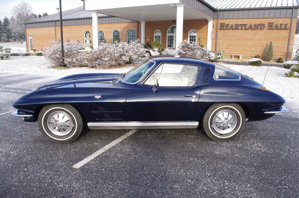 New "Midnight Race Blue" Color Option Coming to the 2013 Corvette ...