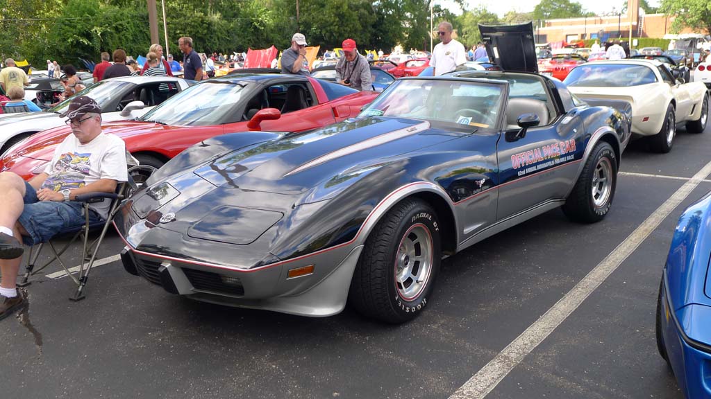 [PICS] 2013 Corvettes on Woodward Food Drive - Corvette: Sales, News ...