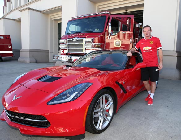 [PICS] Manchester United FC Players Cruise Beverly Hills in Chevy ...