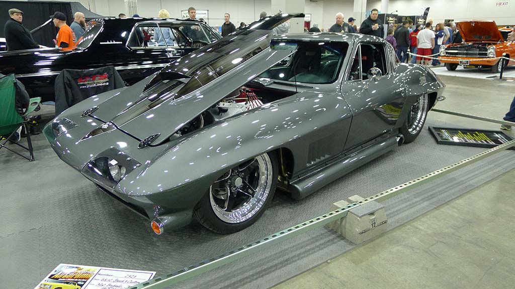 [PICS] The Corvettes of the 2015 Detroit Autorama - Corvette: Sales ...