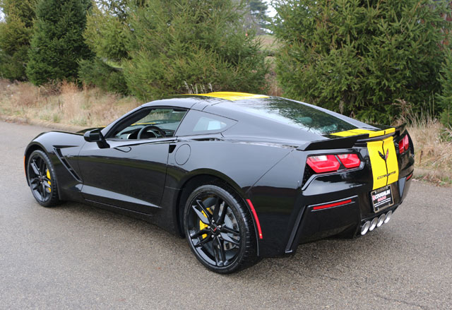 [PICS] Chevrolet Offers New Yellow Full Length Stripe for 2016 ...