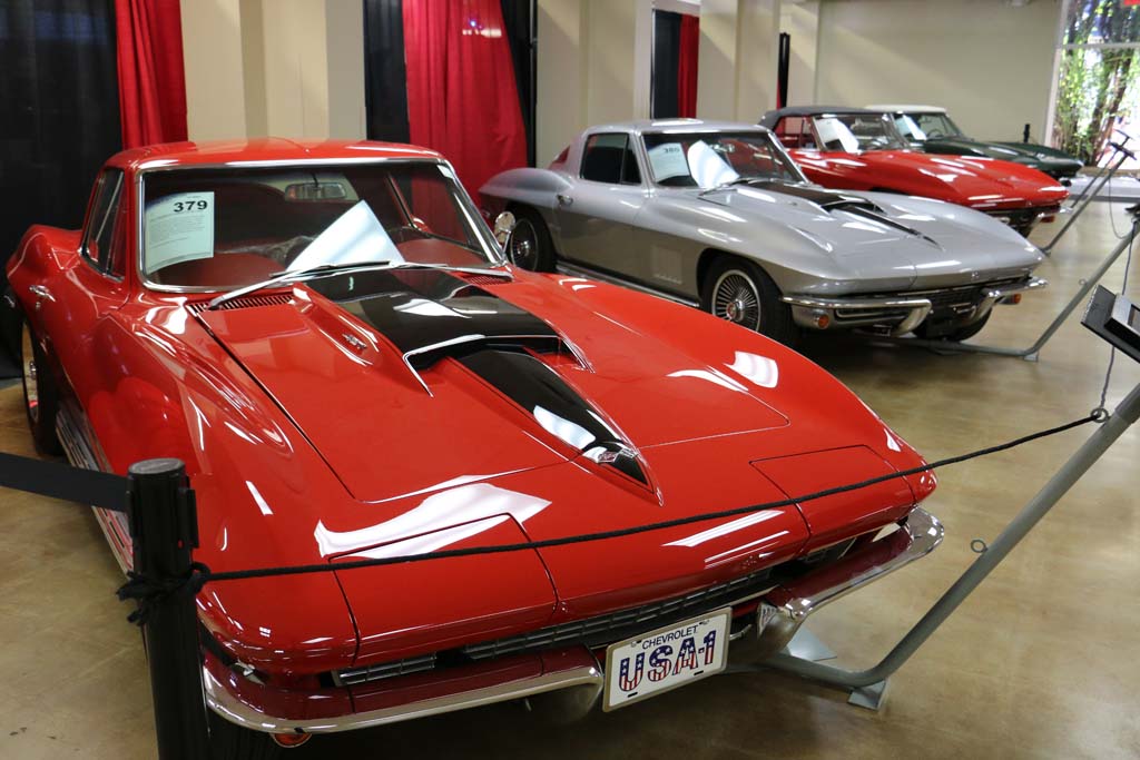 [GALLERY] Midyear Monday - Barrett-Jackson Edition! (36 Corvette photos ...