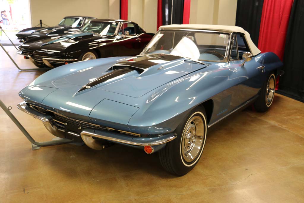 [GALLERY] Midyear Monday - Barrett-Jackson Edition! (36 Corvette photos ...