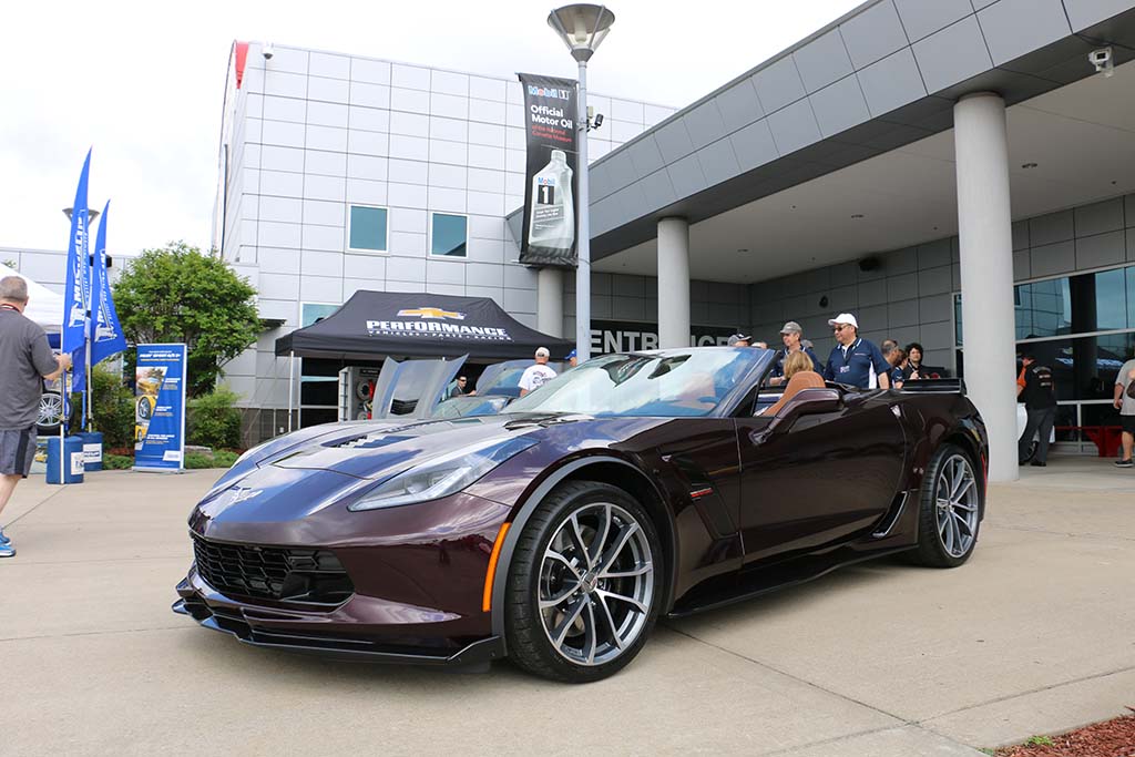 [PICS] 2017 Corvette Grand Sport Convertible in Black Rose Metallic ...