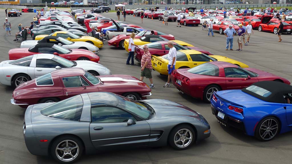 [PICS] The 2016 Corvettes on Woodward Charity Food Drive - Corvette ...