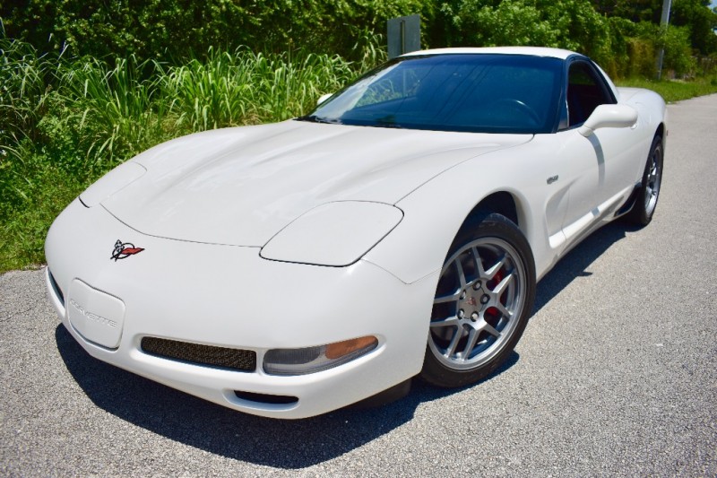 Corvettes on eBay: 2001 Corvette Z06 in RARE Speedway White - Corvette ...