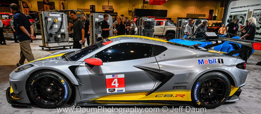 [GALLERY] The 2020 Corvette Stingrays and the C8.R on Display at SEMA ...