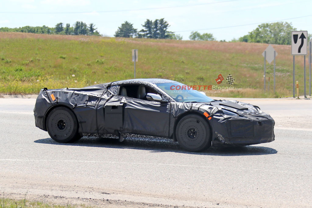 [VIDEO] C8 Corvette Z06 Coupe and Convertible Prototypes Spied with ...