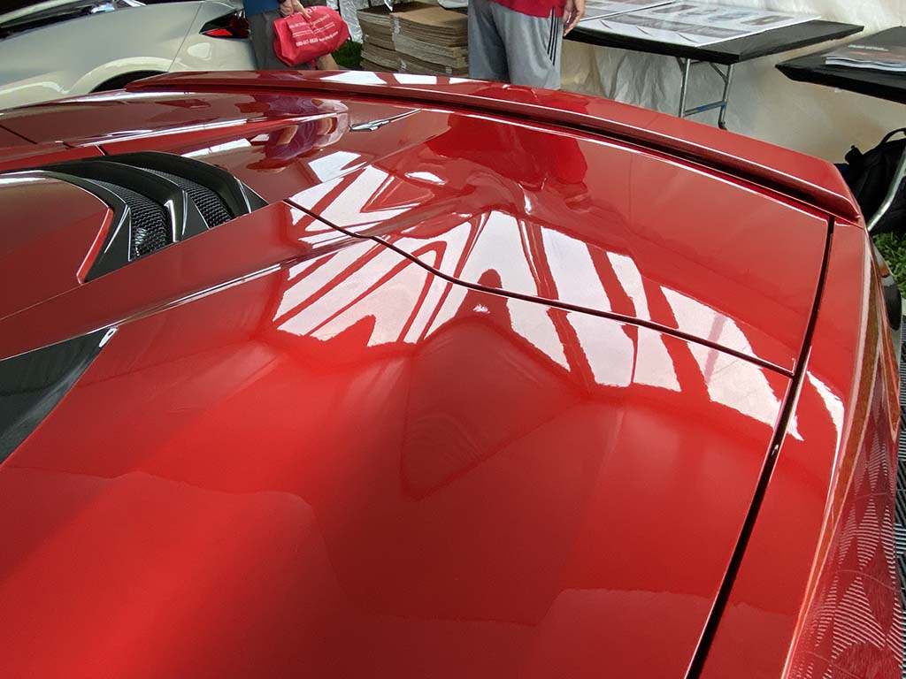 [PICS] The Low Profile Spoiler in Both Body Color and Carbon Flash ...