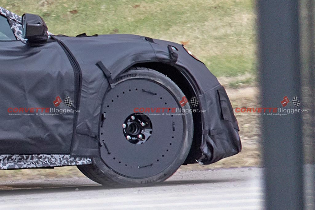 [SPIED] New Widebody C8 Corvette Prototype Captured Wearing New Camo ...