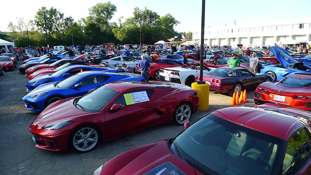 [PICS] Doing Good for the Neighborhood: The Corvettes on Woodward 2023 ...