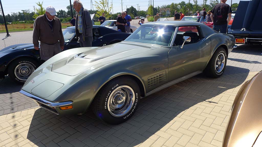 [PICS] Celebrate 70 Years of Corvettes with the 70th Anniversary ...