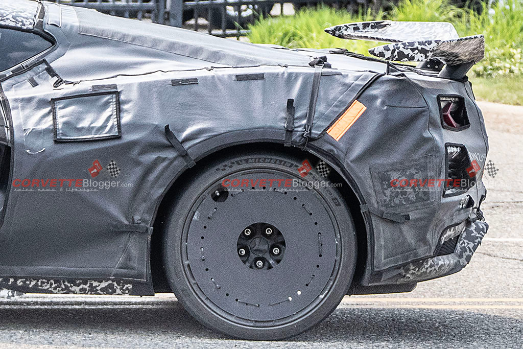 [SPIED] Two C8 Corvette Prototypes Went Out for a Drive with the ...