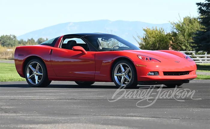 [VIDEO] Base 2012 Corvette with 65 Miles Sells for $330,000 at Barrett ...