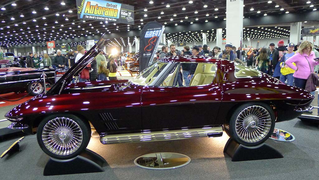 [PICS] The Corvettes of the 2025 Detroit Autorama - Corvette: Sales ...