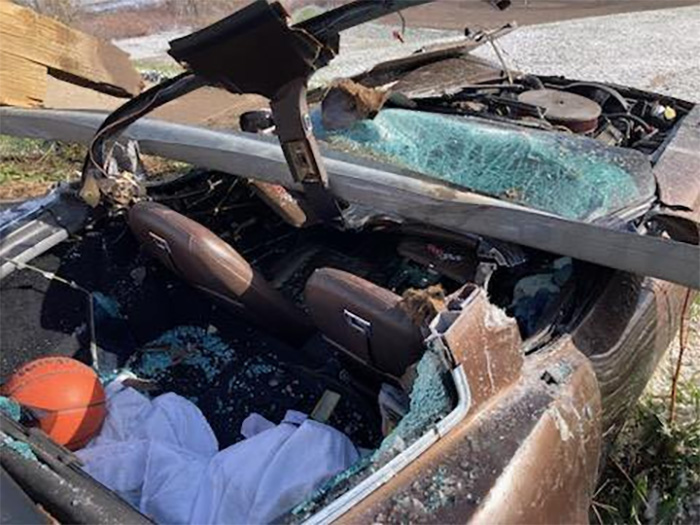 [ACCIDENT] C3 Owner Lucky to Have Kept His Head After Crashing into a ...