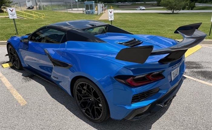 [VIDEO] Because of the ZR1's Massive Rear Wing, Chevy Moved the Rear ...