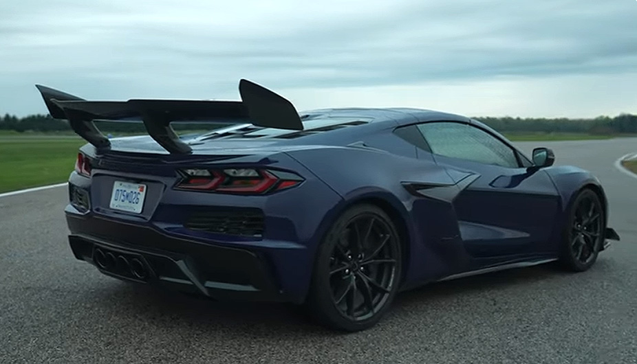 A Whopping 69% of 2025 Corvette ZR1 Orders Have the Carbon Fiber High ...
