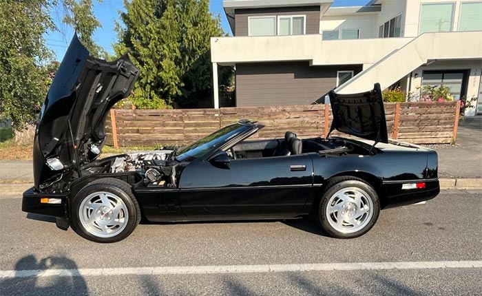Corvettes for Sale: Triple Black 1990 Corvette Convertible with 31K ...