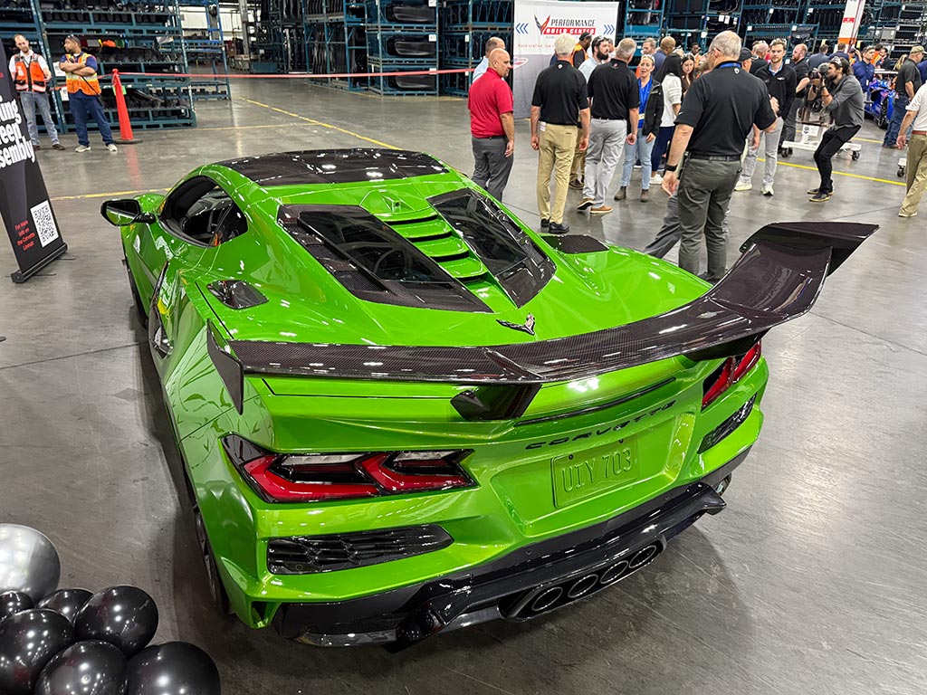 [VIDEO] Watch the Reveal of the 2026 Corvette ZR1X from the Corvette ...