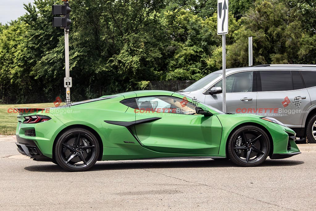 [SPIED] Roswell Green 2026 Corvette Z06 Captured in Detroit - Corvette ...