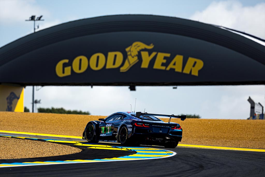 Corvette Racing at Le Mans: Solid Test Day for Corvette Quartet ...