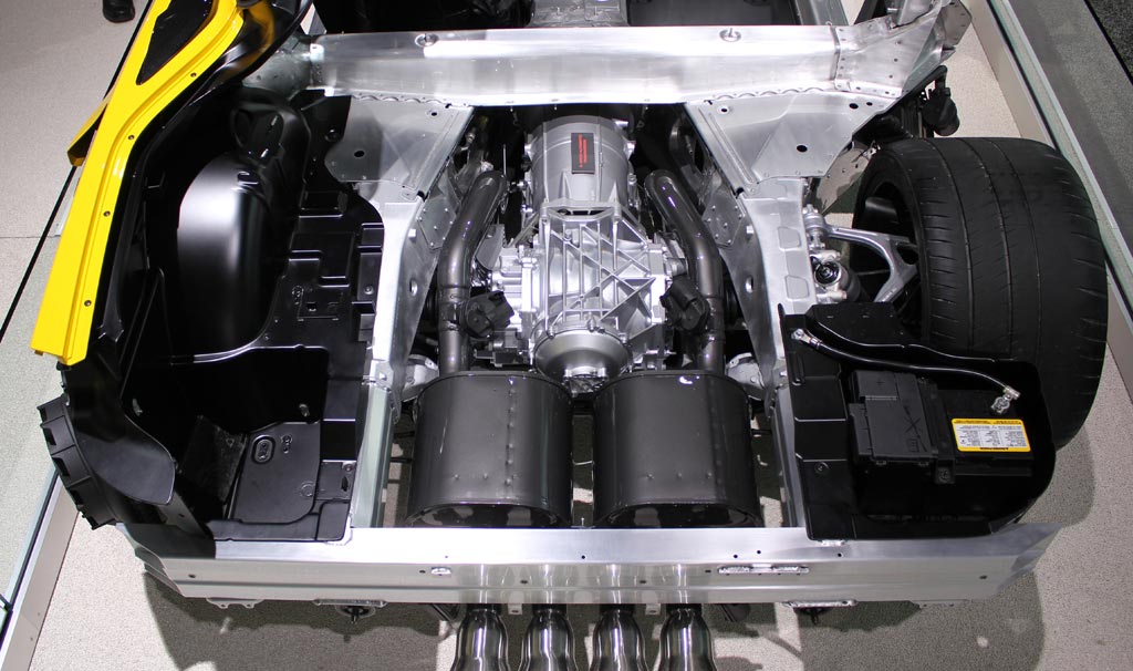 A Closer Look at the 8-Speed Automatic for the 2015 Corvette Z06 ...