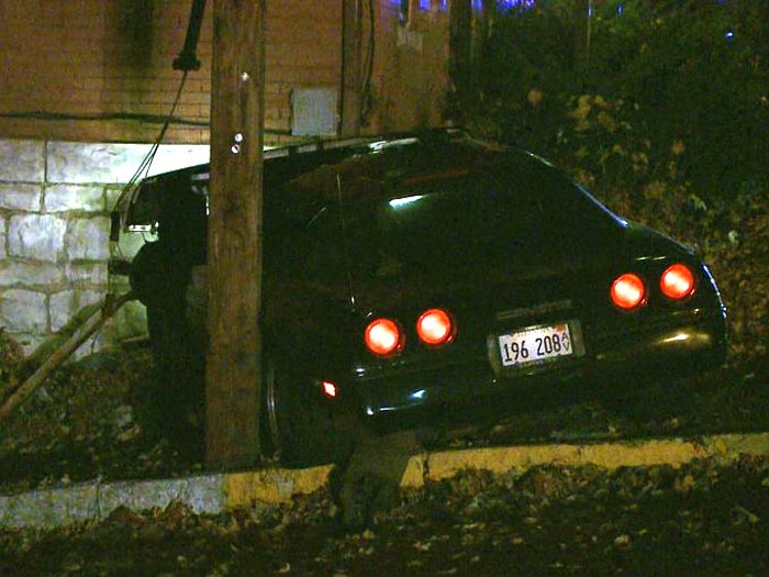[ACCIDENT] DUI Driver Crashes His C4 Corvette into a House in Illinois ...