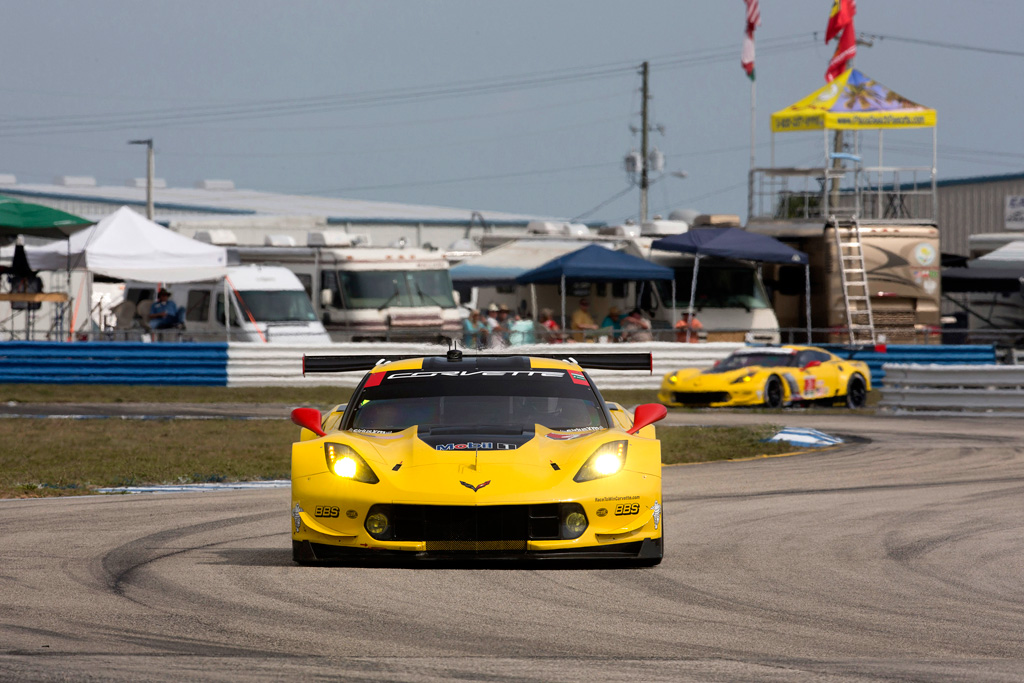 Corvette Racing at Sebring: Corvette C7.Rs in the Thick of GTLM Fight ...