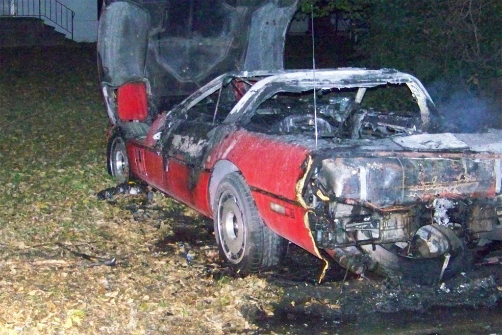 Firefighters Extinguish the Flames after a C4 Corvette Explodes in Iowa ...