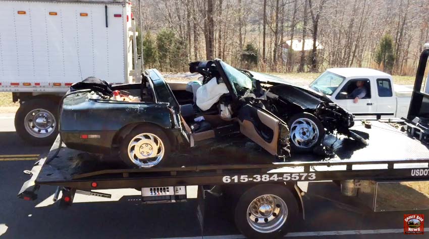 [ACCIDENT] C4 Corvette Involved in Head-On Collision with Pickup Truck ...