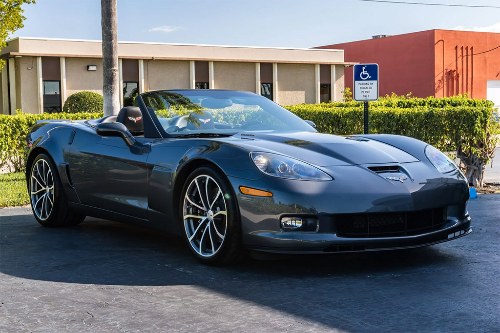 Corvettes for Sale: 527-Mile 2013 Corvette 427 Convertible on Bring a ...