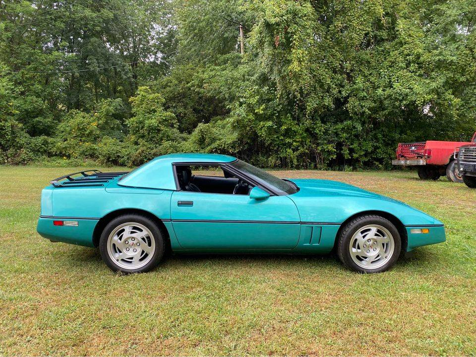 Corvettes for Sale: 30K-Mile 1990 C4 Corvette Convertible with Matching ...