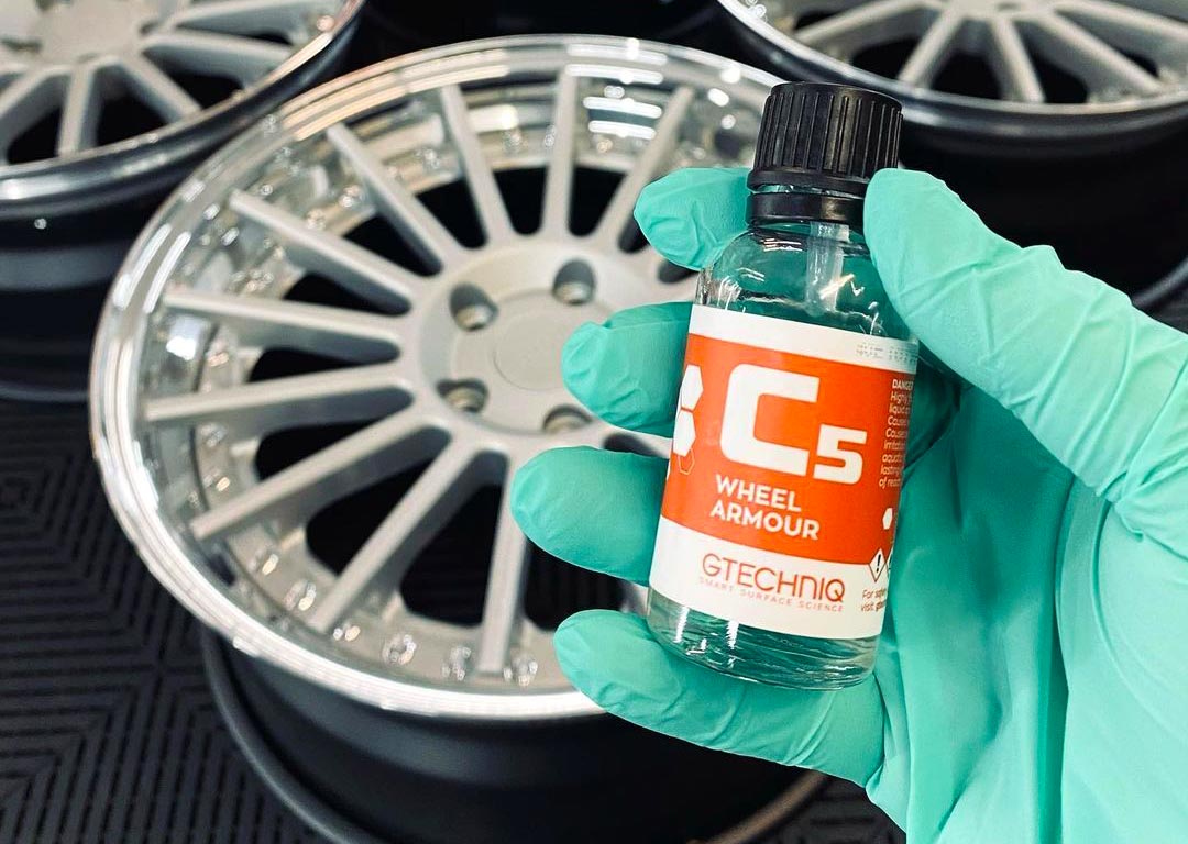 C5 Wheel Armour from GTECHNIQ is Your Best Defense Against Brake Dust ...