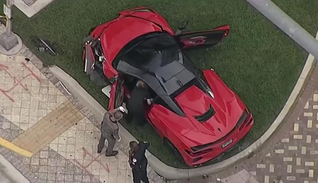 [VIDEO] C8 Corvette Convertible Causes Chaos As Police Attempt Stop for ...