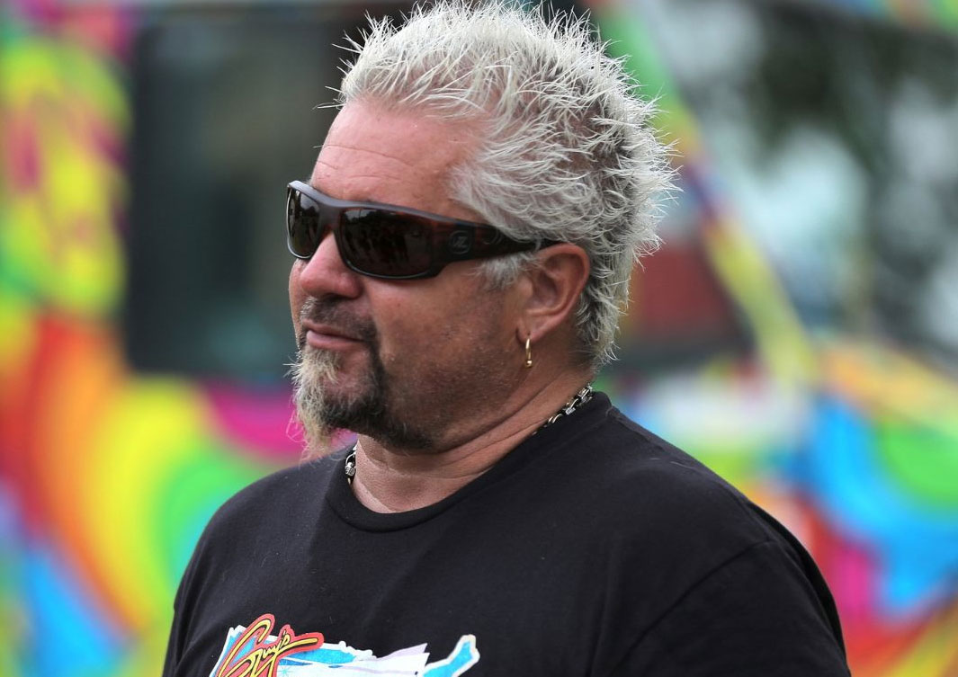 [DVR ALERT] Guy Fieri Visits the Corvette Museum's Stingray Grill ...