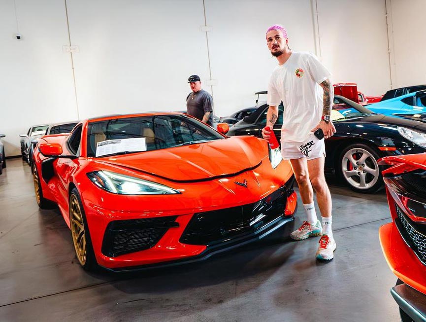 [VIDEO] UFC Star 'Suga' Sean O'Malley Celebrates Title Win with a New ...