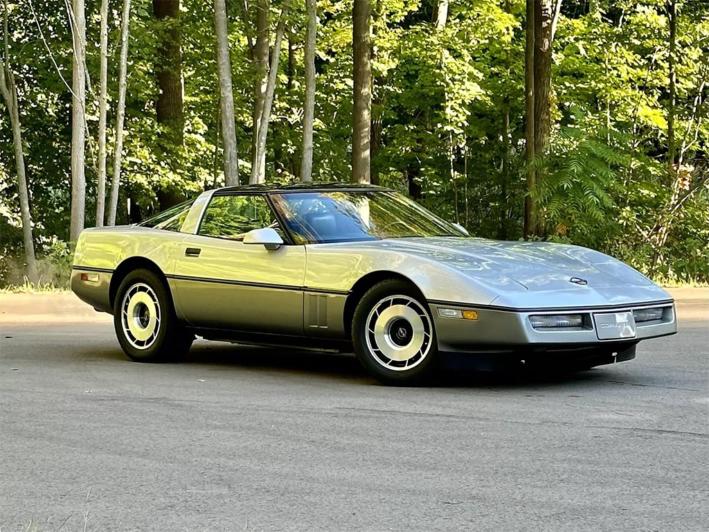 Corvettes for Sale: Rare Two-Tone 1985 Corvette with 19K Miles Offered ...