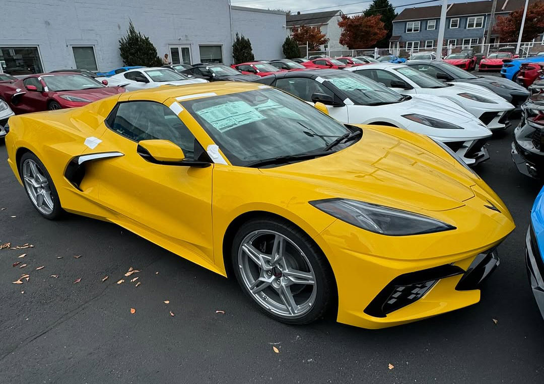 Chevrolet's Live Inventory Tracker Shows 5,781 Corvettes On the Ground ...