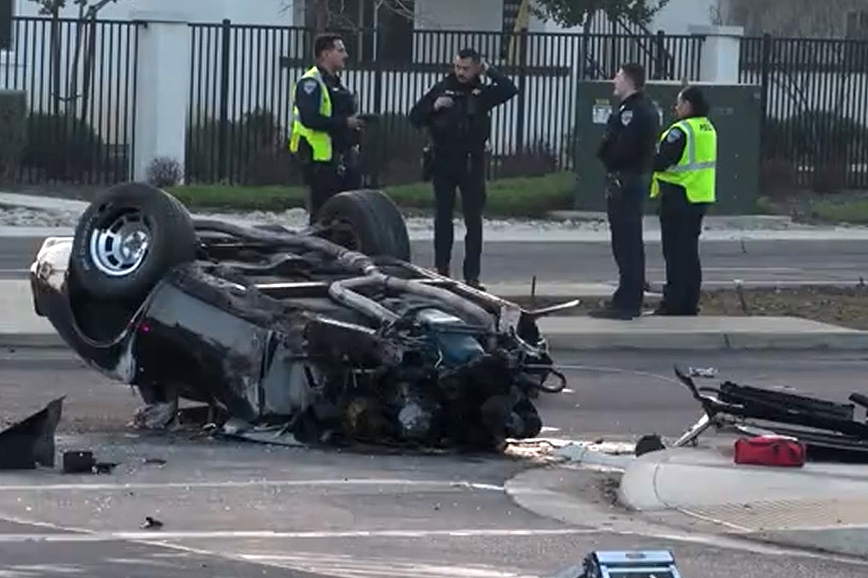 [ACCIDENT] C3 Corvette Destroyed in Roll Over Crash in California ...