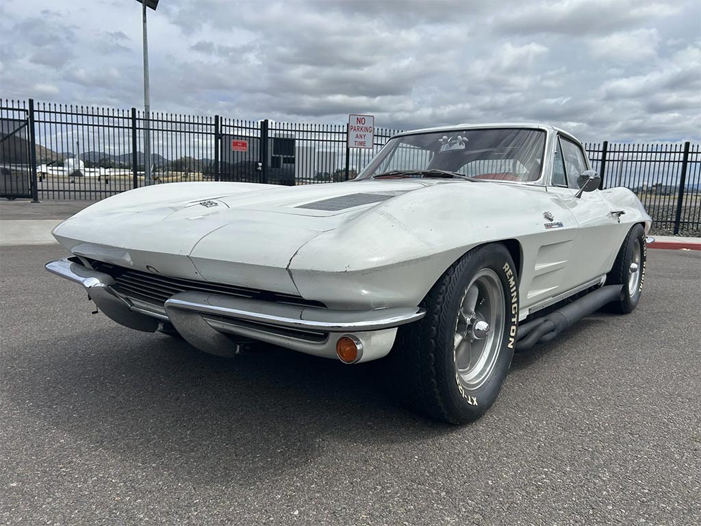 Corvettes for Sale: A One Owner 1963 Corvette Split Window Fuelie Coupe ...