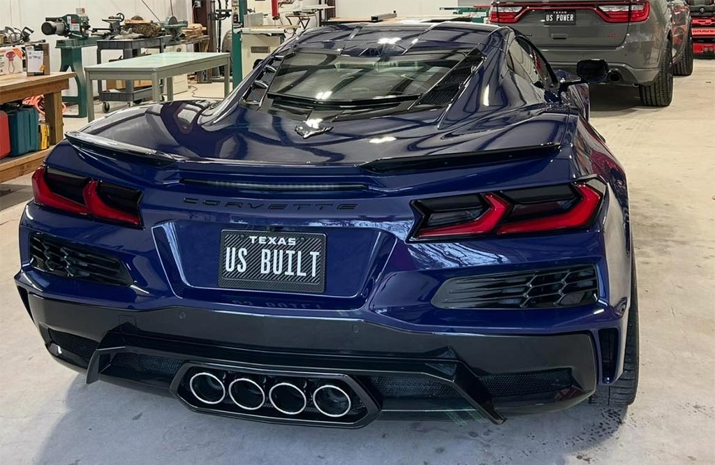 [PICS] President Trump Autographs a Corvette Z06 Owner's Window Sticker ...